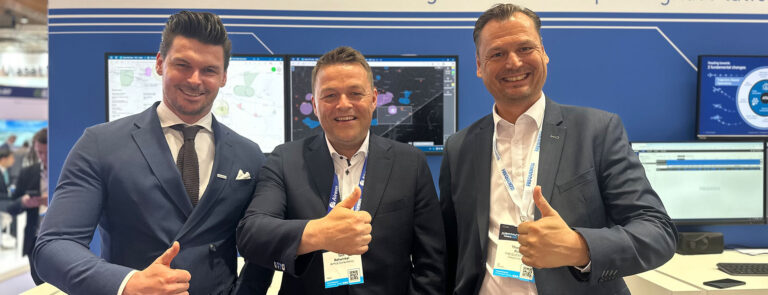 FREQUENTIS and AirHub sign strategic partnership to enhance UTM accessibility - CANSO